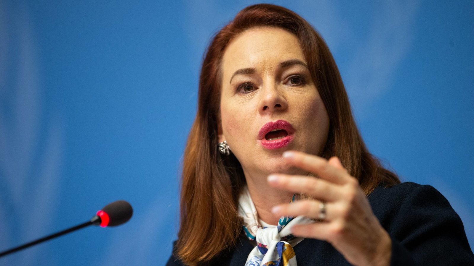 Mulheres na política levam a sociedades mais pacíficas, diz ex-líder da ...